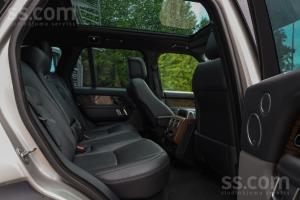 Brown Land Rover Range Rover 2018 in Riga, with an engine capacity of 3.00 L and mileage of 251 thousand km for 30995 €, photo 19 on AUTOMOTO.COM.LV
