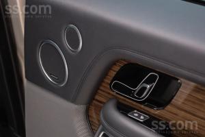 Brown Land Rover Range Rover 2018 in Riga, with an engine capacity of 3.00 L and mileage of 251 thousand km for 30995 €, photo 20 on AUTOMOTO.COM.LV