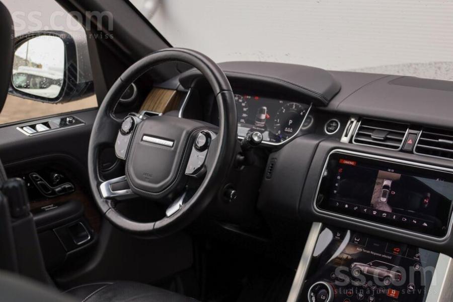 Brown Land Rover Range Rover 2018 in Riga, with an engine capacity of 3.00 L and mileage of 251 thousand km for 30995 €, photo 23 on AUTOMOTO.COM.LV