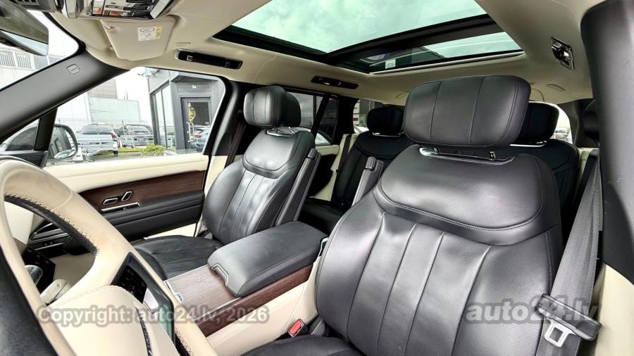 Brūns Land Rover Range Rover 2022 Tallina, ar dzinēja tilpumu 3.00 L un nobraukumu 79 tūkst. km par 124990 €, foto 21 vietnē AUTOMOTO.COM.LV