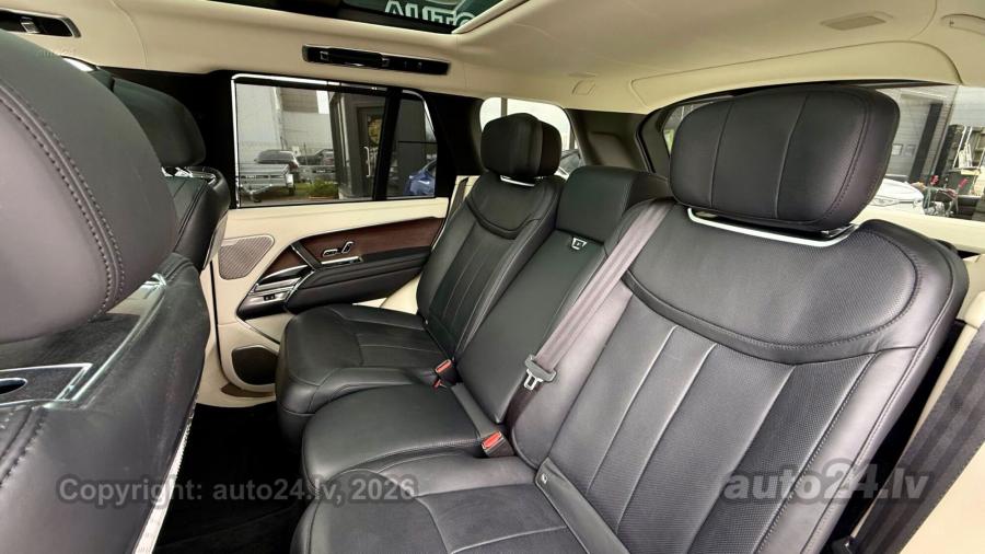 Brūns Land Rover Range Rover 2022 Tallina, ar dzinēja tilpumu 3.00 L un nobraukumu 79 tūkst. km par 124990 €, foto 22 vietnē AUTOMOTO.COM.LV