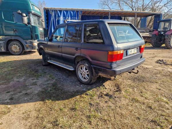 Land Rover Range Rover 1997 in Telschi, with an engine capacity of 2.50 L and mileage of 350 thousand km for 1600 €, photo 1 on AUTOMOTO.COM.LV