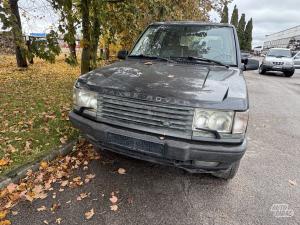 Land Rover Range Rover 1998 in Siauliai, with an engine capacity of 4.60 L and mileage of 111 thousand km for 2300 €, photo 8 on AUTOMOTO.COM.LV