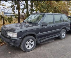 Land Rover Range Rover 1998 in Siauliai, with an engine capacity of 4.60 L and mileage of 111 thousand km for 2300 €, photo 11 on AUTOMOTO.COM.LV