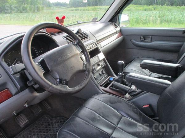Land Rover Range Rover 2000 Preiļi, ar dzinēja tilpumu 2.50 L un nobraukumu 334 tūkst. km par 7500 €, foto 5 vietnē AUTOMOTO.COM.LV