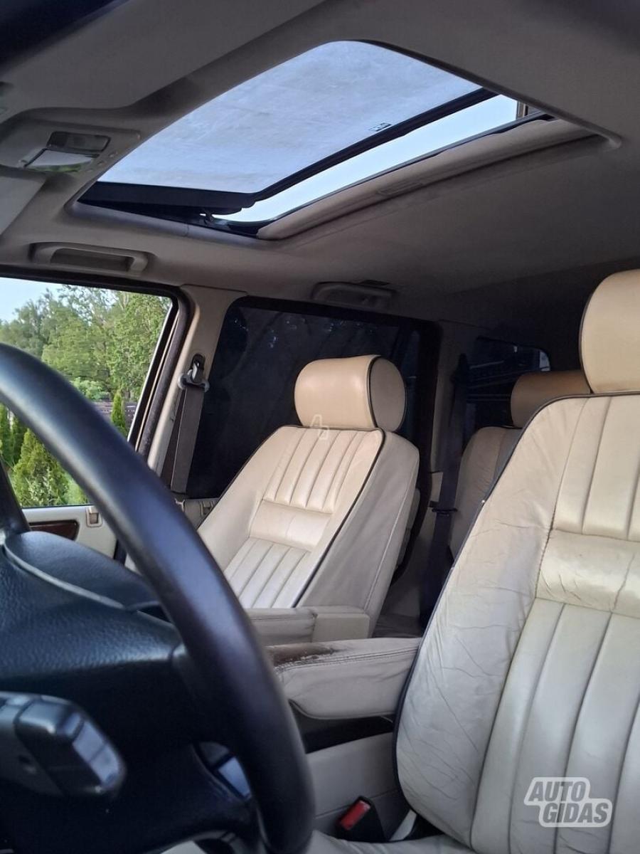 Land Rover Range Rover 2000 Viļņa, ar dzinēja tilpumu 2.50 L un nobraukumu 456 tūkst. km par 2500 €, foto 15 vietnē AUTOMOTO.COM.LV