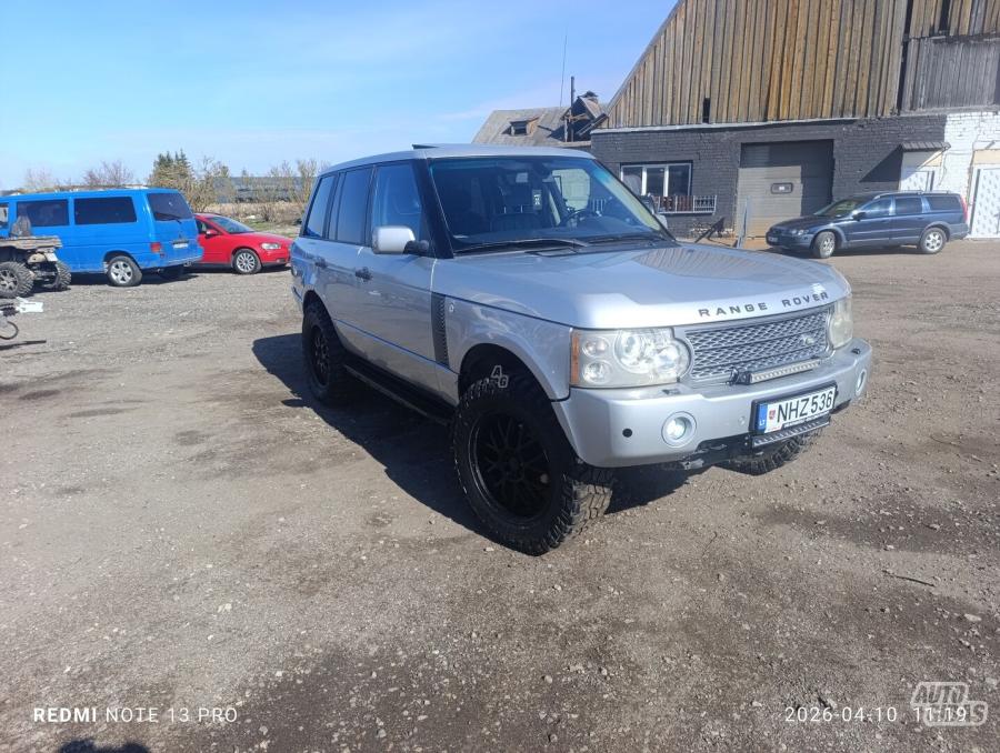 Land Rover Range Rover 2002 Kauņa, ar dzinēja tilpumu 4.40 L un nobraukumu 355 tūkst. km par 4700 €, foto 3 vietnē AUTOMOTO.COM.LV