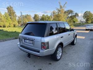 Land Rover Range Rover 2002 Rīga, ar dzinēja tilpumu 3.00 L un nobraukumu 379 tūkst. km par 4700 €, foto 5 vietnē AUTOMOTO.COM.LV