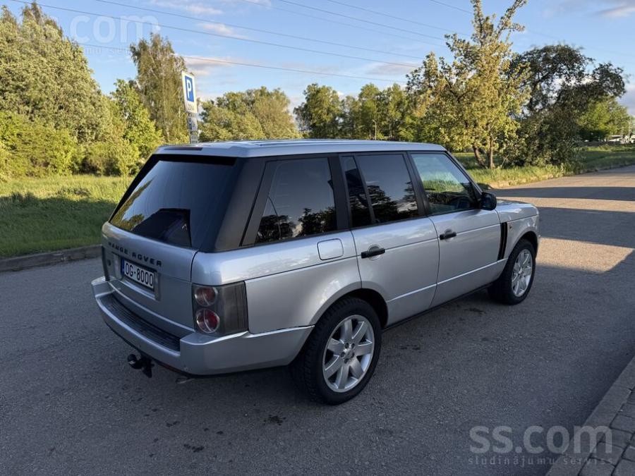 Land Rover Range Rover 2002 Rīga, ar dzinēja tilpumu 3.00 L un nobraukumu 379 tūkst. km par 4700 €, foto 10 vietnē AUTOMOTO.COM.LV