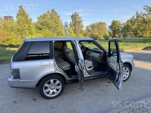 Land Rover Range Rover 2002 Rīga, ar dzinēja tilpumu 3.00 L un nobraukumu 379 tūkst. km par 4700 €, foto 11 vietnē AUTOMOTO.COM.LV