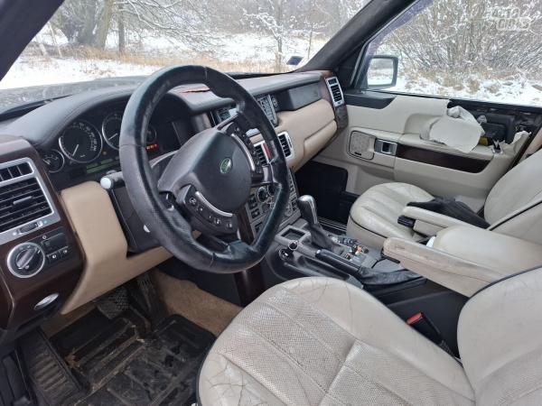 Land Rover Range Rover 2003 Kupiškis, ar dzinēja tilpumu 0.30 L un nobraukumu 202 tūkst. km par 5800 €, foto 3 vietnē AUTOMOTO.COM.LV