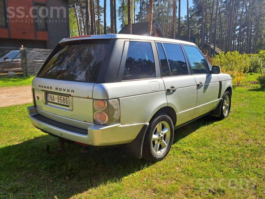 Land Rover Range Rover 2003 Rīga, ar dzinēja tilpumu 3.00 L un nobraukumu 375 tūkst. km par 3500 €, foto 5 vietnē AUTOMOTO.COM.LV