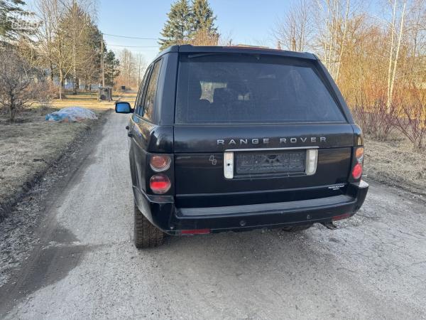 Land Rover Range Rover 2004 Viļņa, ar dzinēja tilpumu 3.00 L un nobraukumu 291 tūkst. km par 3250 €, foto 7 vietnē AUTOMOTO.COM.LV
