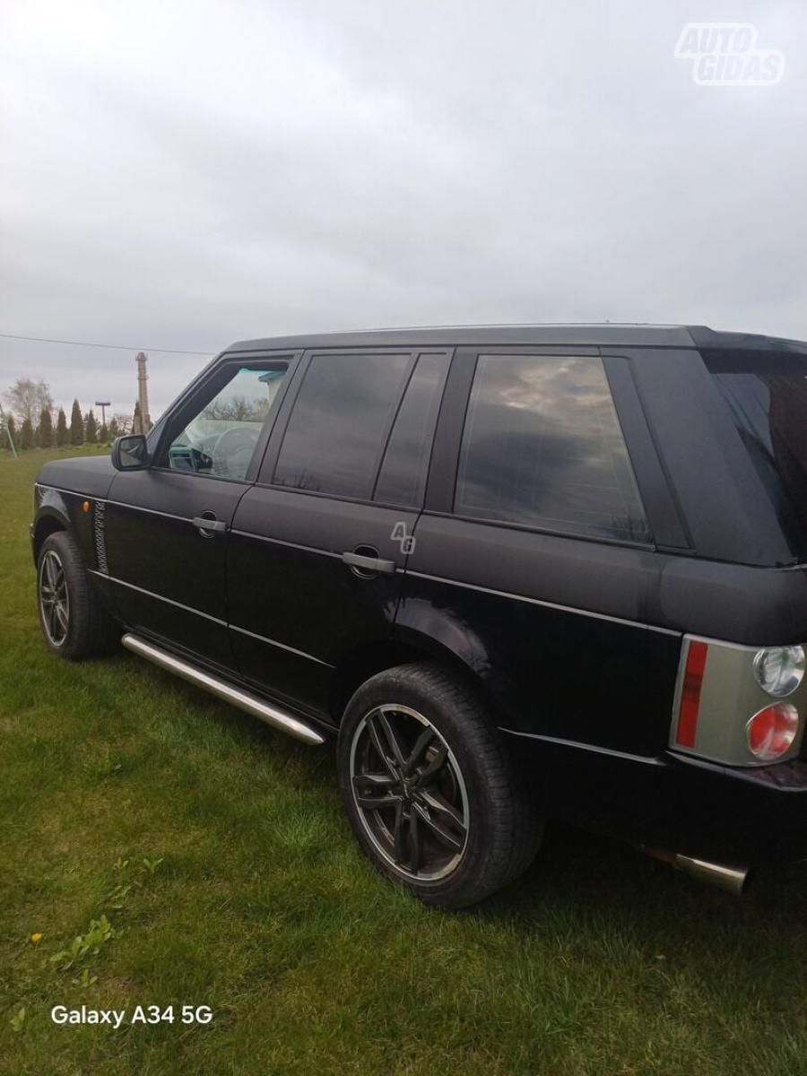 Land Rover Range Rover 2004 in Ukmerge, with an engine capacity of 3.00 L and mileage of 401 thousand km for 3700 €, photo 3 on AUTOMOTO.COM.LV