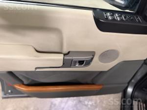 Land Rover Range Rover 2004 Rīga, ar dzinēja tilpumu 3.00 L un nobraukumu 274 tūkst. km par 3700 €, foto 14 vietnē AUTOMOTO.COM.LV