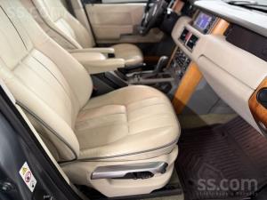 Land Rover Range Rover 2004 Rīga, ar dzinēja tilpumu 3.00 L un nobraukumu 274 tūkst. km par 3700 €, foto 16 vietnē AUTOMOTO.COM.LV