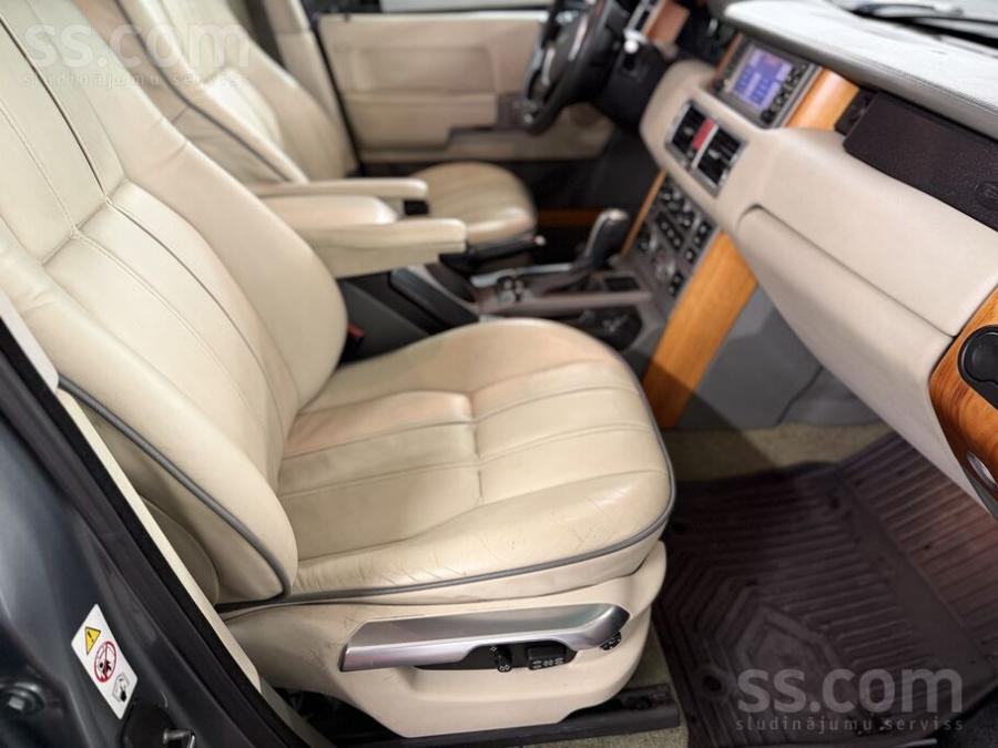 Land Rover Range Rover 2004 Rīga, ar dzinēja tilpumu 3.00 L un nobraukumu 274 tūkst. km par 3700 €, foto 16 vietnē AUTOMOTO.COM.LV