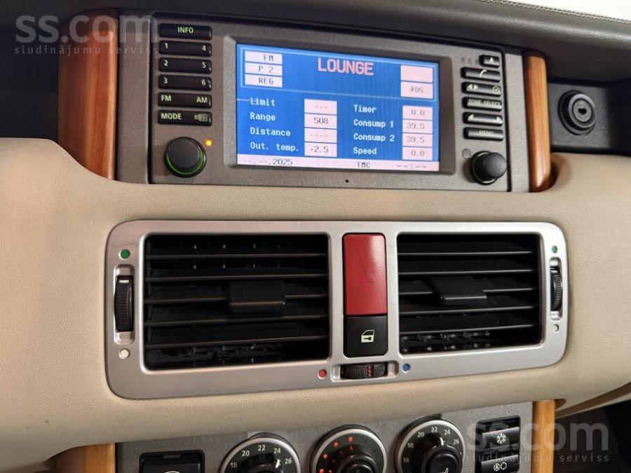 Land Rover Range Rover 2004 Rīga, ar dzinēja tilpumu 3.00 L un nobraukumu 274 tūkst. km par 3700 €, foto 18 vietnē AUTOMOTO.COM.LV