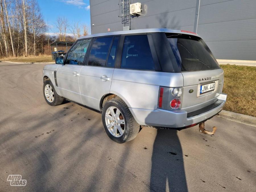 Land Rover Range Rover 2005 in Siauliai, with an engine capacity of 3.00 L and mileage of 300 thousand km for 5300 €, photo 5 on AUTOMOTO.COM.LV