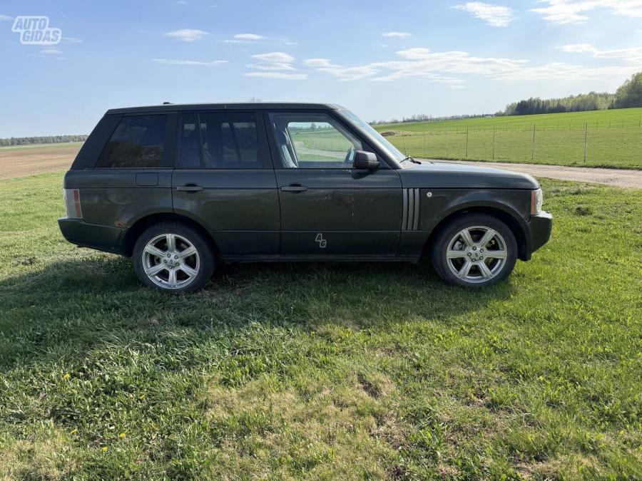 Land Rover Range Rover 2006 Šauļi, ar dzinēja tilpumu 3.00 L un nobraukumu 387 tūkst. km par 3850 €, foto 4 vietnē AUTOMOTO.COM.LV
