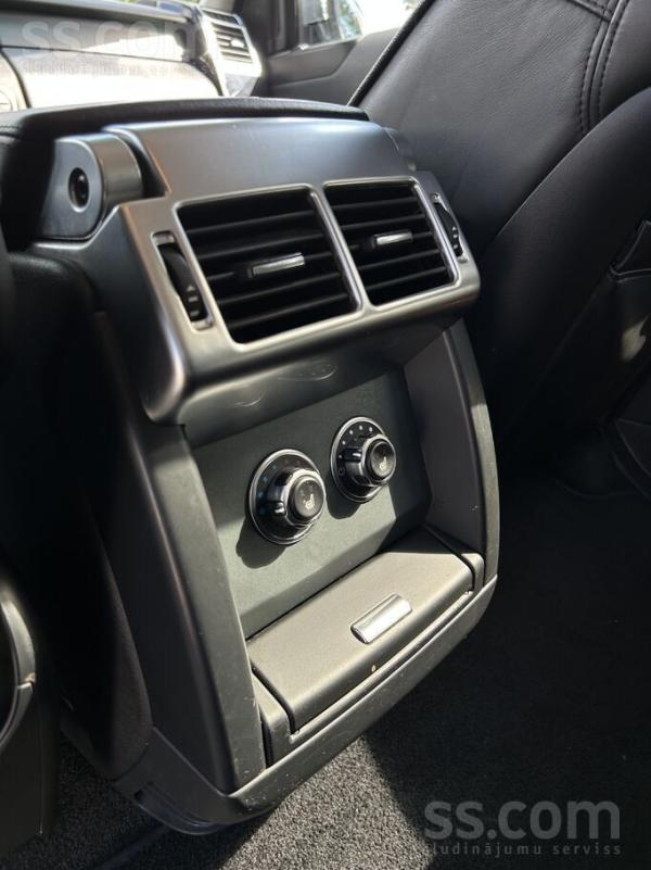 Land Rover Range Rover 2006 Rīga, ar dzinēja tilpumu 3.60 L un nobraukumu 335 tūkst. km par 7200 €, foto 9 vietnē AUTOMOTO.COM.LV