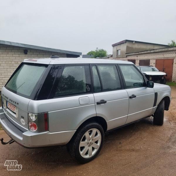 Land Rover Range Rover 2007 Viļņa, ar dzinēja tilpumu 3.60 L un nobraukumu 369 tūkst. km par 3700 €, foto 7 vietnē AUTOMOTO.COM.LV