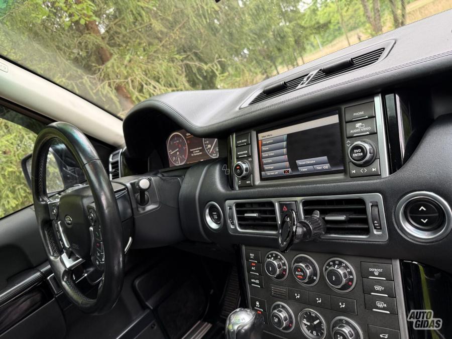 Land Rover Range Rover 2010 in Jonava, with an engine capacity of 3.60 L and mileage of 320 thousand km for 8800 €, photo 27 on AUTOMOTO.COM.LV