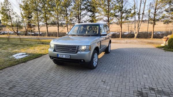 Land Rover Range Rover 2010 in Siauliai, with an engine capacity of 3.60 L and mileage of 319 thousand km for 8200 €, photo 9 on AUTOMOTO.COM.LV