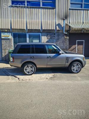 Land Rover Range Rover 2010 Rīga, ar dzinēja tilpumu 3.60 L un nobraukumu 355 tūkst. km par 14500 €, foto 10 vietnē AUTOMOTO.COM.LV