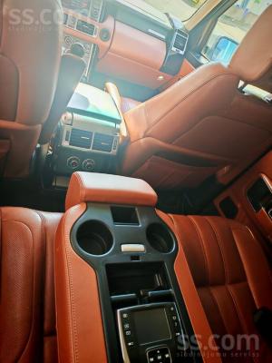 Land Rover Range Rover 2010 Rīga, ar dzinēja tilpumu 3.60 L un nobraukumu 355 tūkst. km par 14500 €, foto 17 vietnē AUTOMOTO.COM.LV