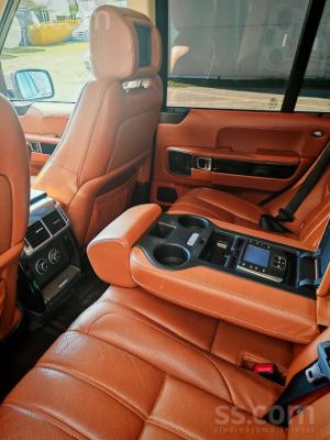 Land Rover Range Rover 2010 Rīga, ar dzinēja tilpumu 3.60 L un nobraukumu 355 tūkst. km par 14500 €, foto 19 vietnē AUTOMOTO.COM.LV
