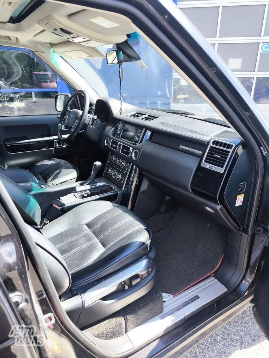 Land Rover Range Rover 2010 Viļņa, ar dzinēja tilpumu 3.60 L un nobraukumu 450 tūkst. km par 5500 €, foto 8 vietnē AUTOMOTO.COM.LV