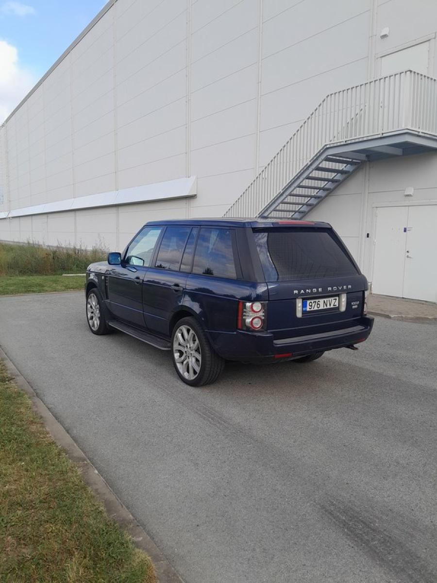 Land Rover Range Rover 2010 in Tallinn, with an engine capacity of 4.40 L and mileage of 266 thousand km for 10000 €, photo 12 on AUTOMOTO.COM.LV