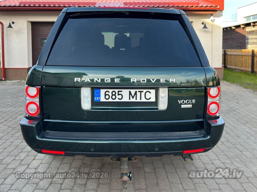 Land Rover Range Rover 2011 Pērnava, ar dzinēja tilpumu 4.40 L un nobraukumu 346 tūkst. km par 14790 €, foto 12 vietnē AUTOMOTO.COM.LV