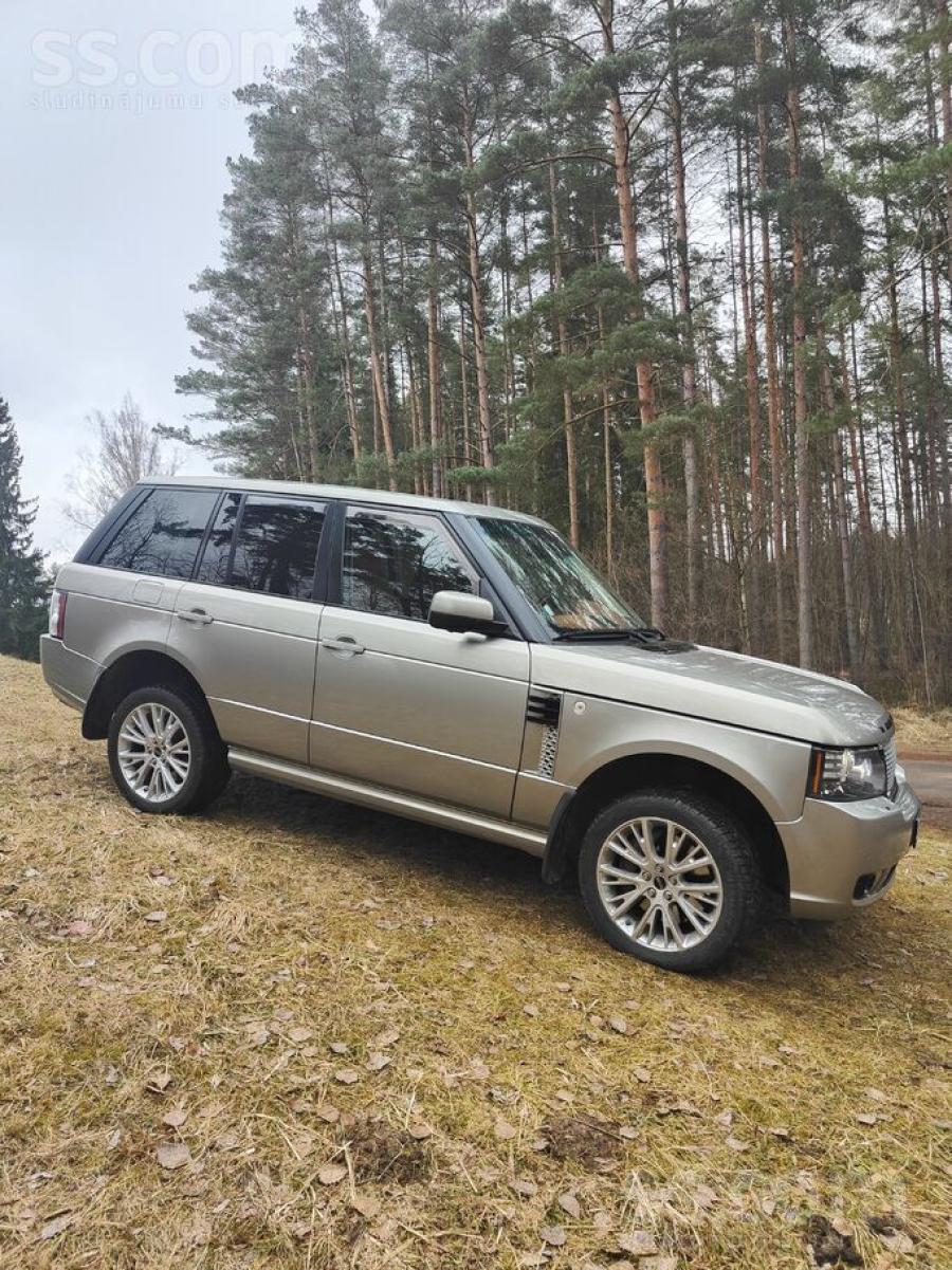 Land Rover Range Rover 2011 Valmiera, ar dzinēja tilpumu 4.40 L un nobraukumu 251 tūkst. km par 13500 €, foto 10 vietnē AUTOMOTO.COM.LV