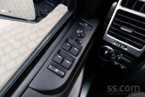 Land Rover Range Rover 2012 in Riga, with an engine capacity of 4.40 L and mileage of 0 thousand km for 13500 €, photo 23 on AUTOMOTO.COM.LV