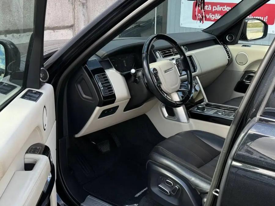 Land Rover Range Rover 2013 in Riga, with an engine capacity of 4.40 L and mileage of 272 thousand km for 19980 €, photo 8 on AUTOMOTO.COM.LV
