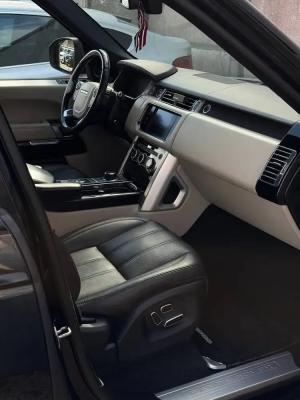 Land Rover Range Rover 2013 in Riga, with an engine capacity of 4.40 L and mileage of 272 thousand km for 19980 €, photo 15 on AUTOMOTO.COM.LV