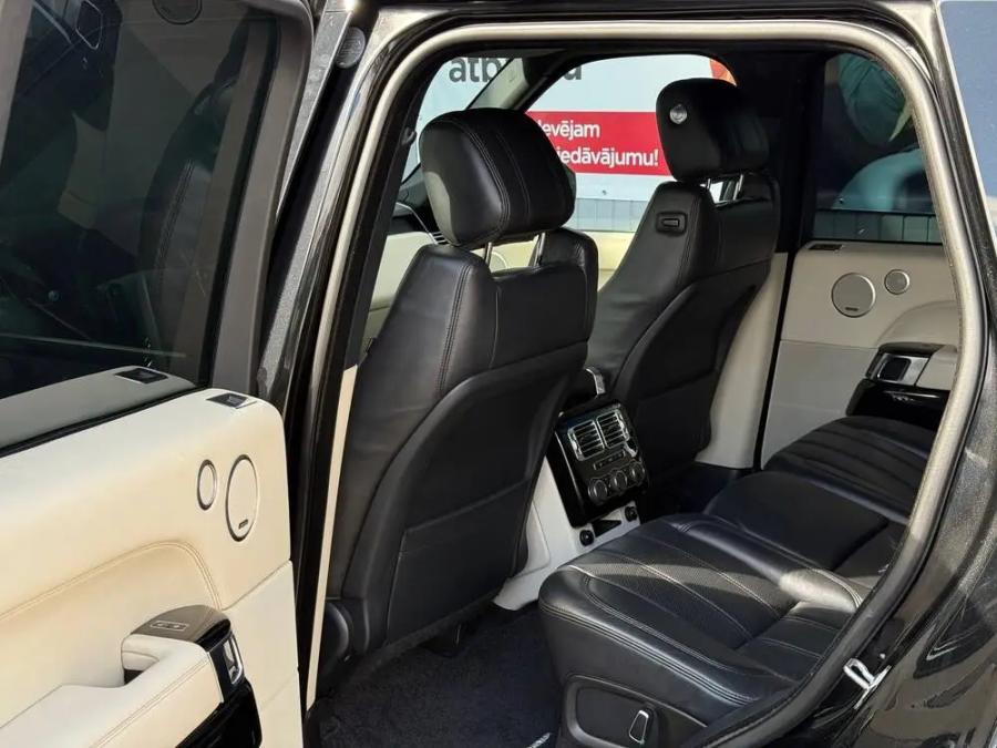Land Rover Range Rover 2013 in Riga, with an engine capacity of 4.40 L and mileage of 272 thousand km for 19980 €, photo 18 on AUTOMOTO.COM.LV