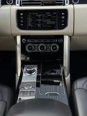 Land Rover Range Rover 2013 in Riga, with an engine capacity of 4.40 L and mileage of 272 thousand km for 19980 €, photo 23 on AUTOMOTO.COM.LV