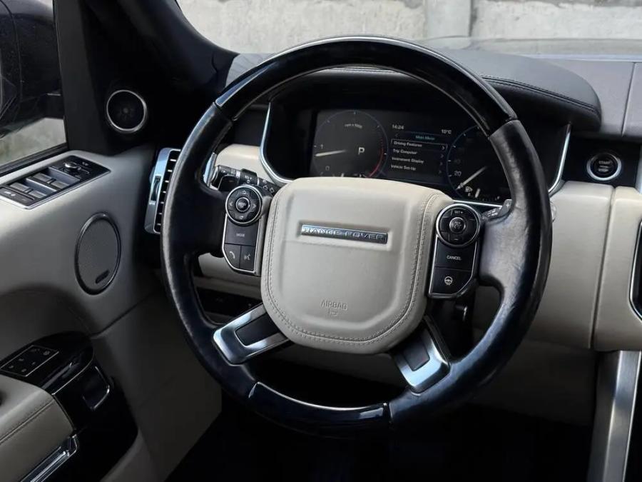 Land Rover Range Rover 2013 in Riga, with an engine capacity of 4.40 L and mileage of 272 thousand km for 19980 €, photo 24 on AUTOMOTO.COM.LV
