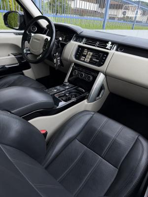 Land Rover Range Rover 2013 in Vilnius, with an engine capacity of 3.00 L and mileage of 276 thousand km for 16000 €, photo 13 on AUTOMOTO.COM.LV