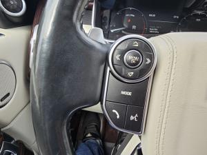 Land Rover Range Rover 2015 Rīga, ar dzinēja tilpumu 4.40 L un nobraukumu 139 tūkst. km par 29950 €, foto 20 vietnē AUTOMOTO.COM.LV