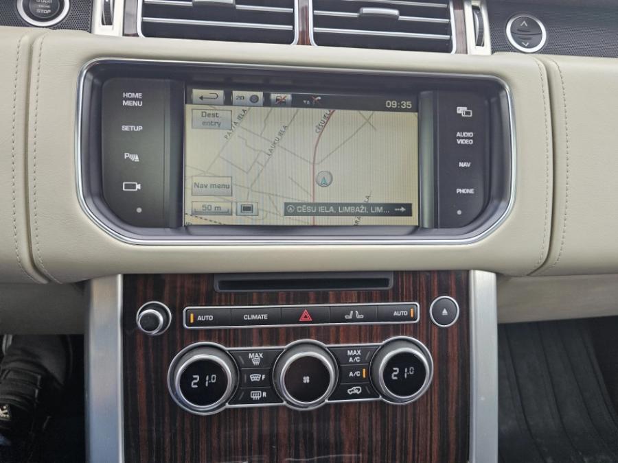 Land Rover Range Rover 2015 Rīga, ar dzinēja tilpumu 4.40 L un nobraukumu 139 tūkst. km par 29950 €, foto 26 vietnē AUTOMOTO.COM.LV