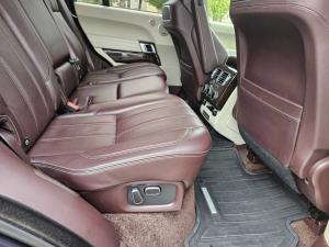 Land Rover Range Rover 2015 Rīga, ar dzinēja tilpumu 4.40 L un nobraukumu 139 tūkst. km par 29950 €, foto 31 vietnē AUTOMOTO.COM.LV