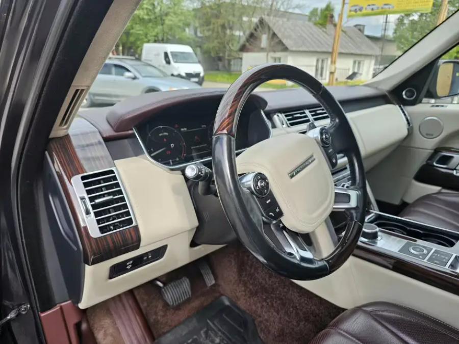 Land Rover Range Rover 2015 Rīga, ar dzinēja tilpumu 4.40 L un nobraukumu 139 tūkst. km par 29950 €, foto 13 vietnē AUTOMOTO.COM.LV