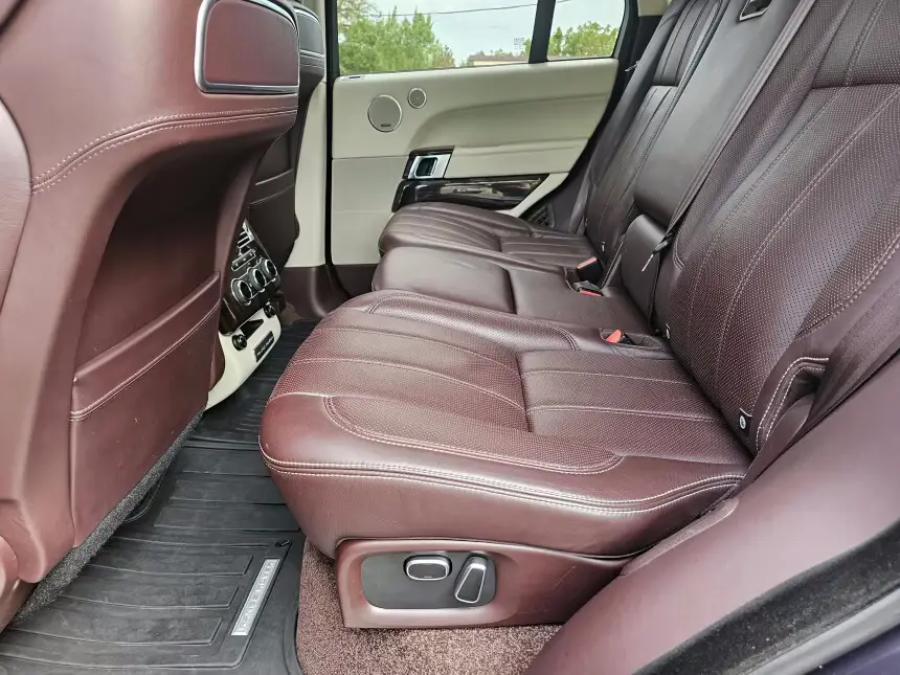 Land Rover Range Rover 2015 Rīga, ar dzinēja tilpumu 4.40 L un nobraukumu 139 tūkst. km par 29950 €, foto 31 vietnē AUTOMOTO.COM.LV