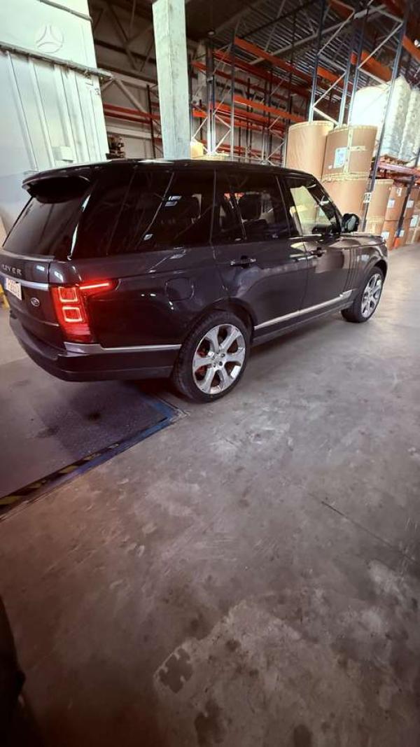 Land Rover Range Rover 2017 Klaipėda, ar dzinēja tilpumu 5.00 L un nobraukumu 65 tūkst. km par 37200 €, foto 4 vietnē AUTOMOTO.COM.LV