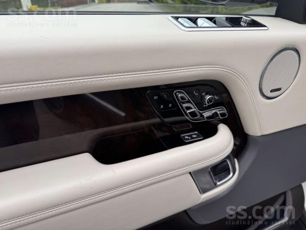 Land Rover Range Rover 2019 Rīga, ar dzinēja tilpumu 4.40 L un nobraukumu 182 tūkst. km par 46500 €, foto 3 vietnē AUTOMOTO.COM.LV