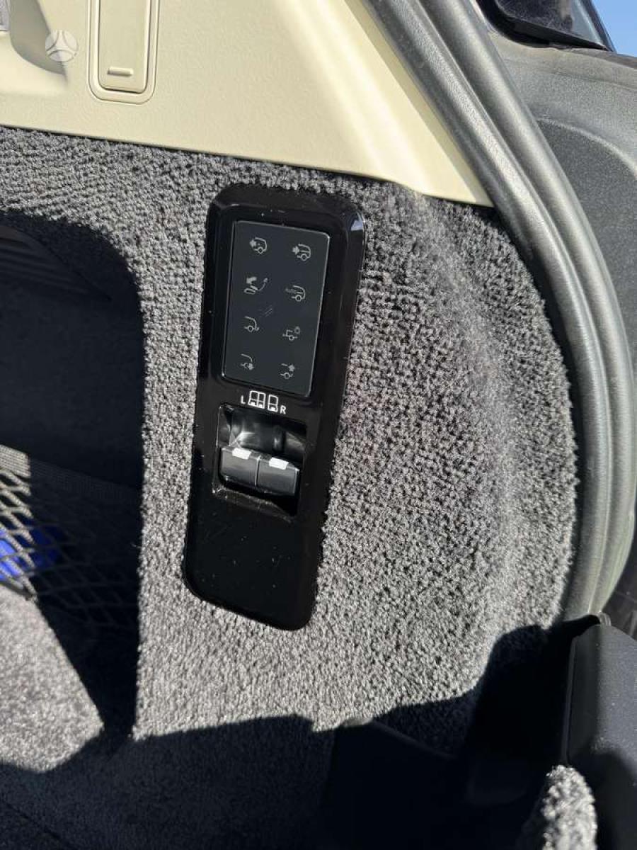 Land Rover Range Rover 2022 Viļņa, ar dzinēja tilpumu 3.00 L un nobraukumu 154 tūkst. km par 96600 €, foto 15 vietnē AUTOMOTO.COM.LV